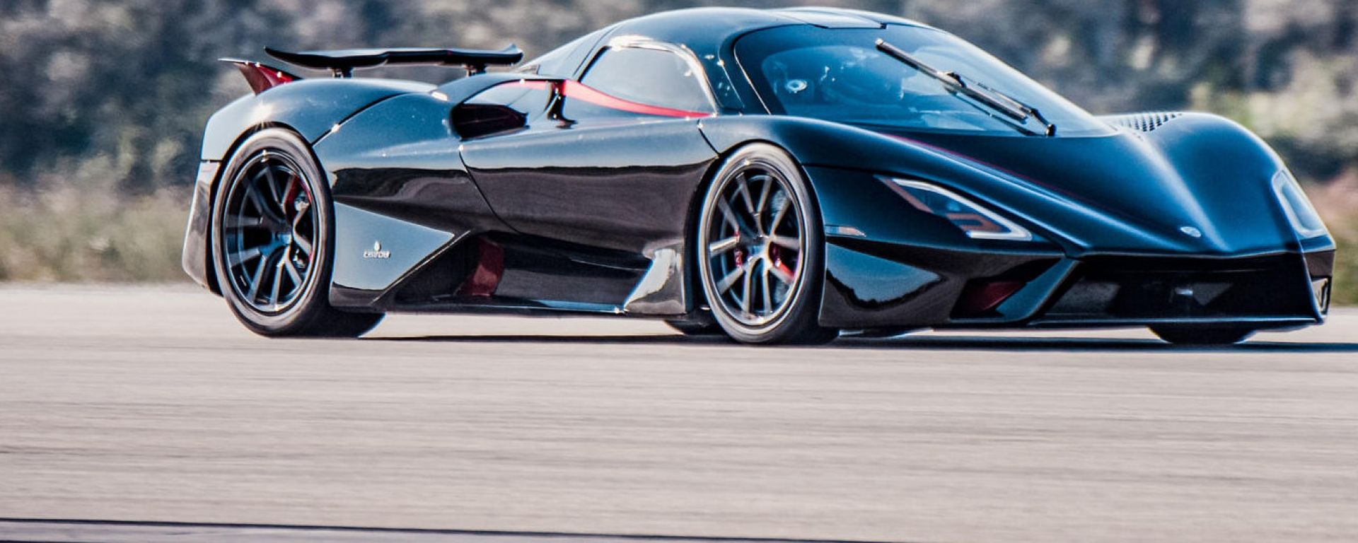 SSC Tuatara: nuovo record di velocità, verso i 500 km/h. Video - MotorBox