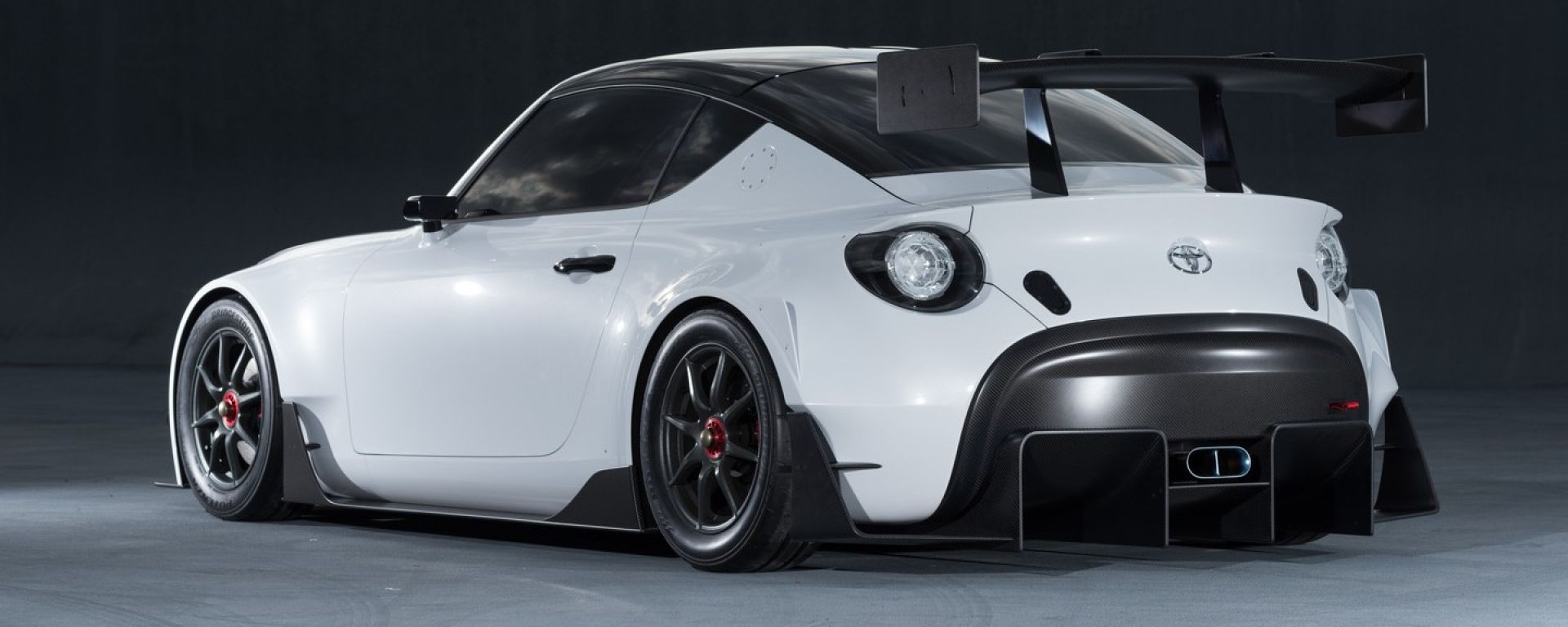 Concept - Toyota SF-R Racing concept - MotorBox
