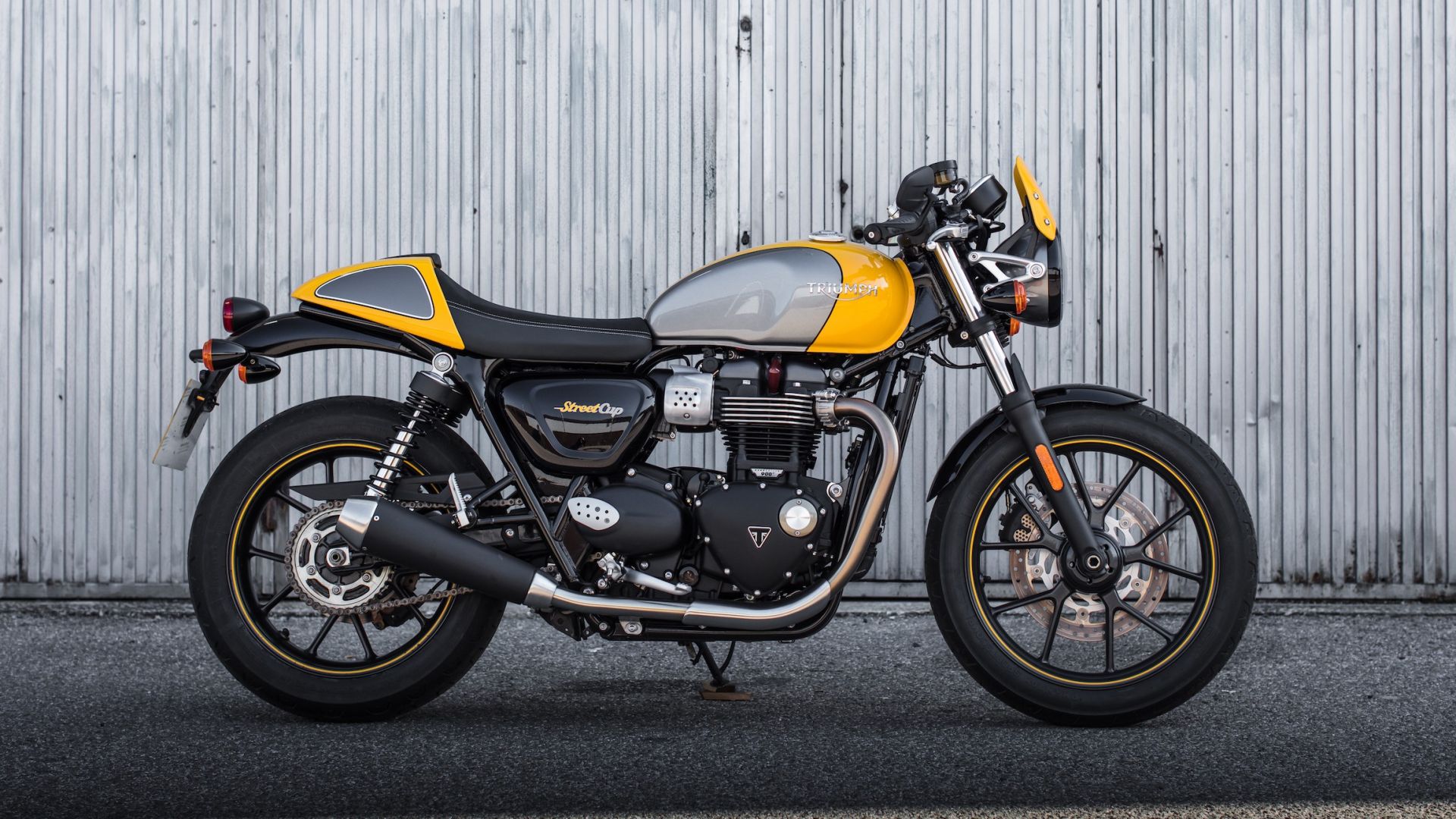 Triumph Street Cup: prova, prezzo, caratteristiche. Guarda il video.