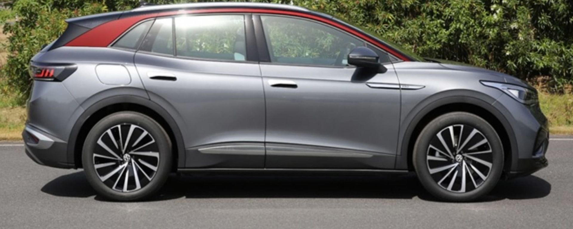 Anteprima Volkswagen ID 4: foto, dimensioni, scheda tecnica - MotorBox