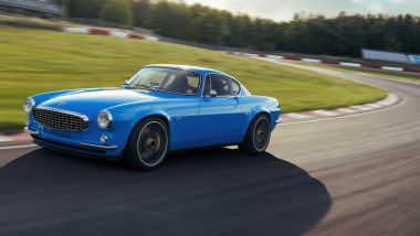 Restomod Volvo P1800 Cyan Racing: foto e scheda tecnica