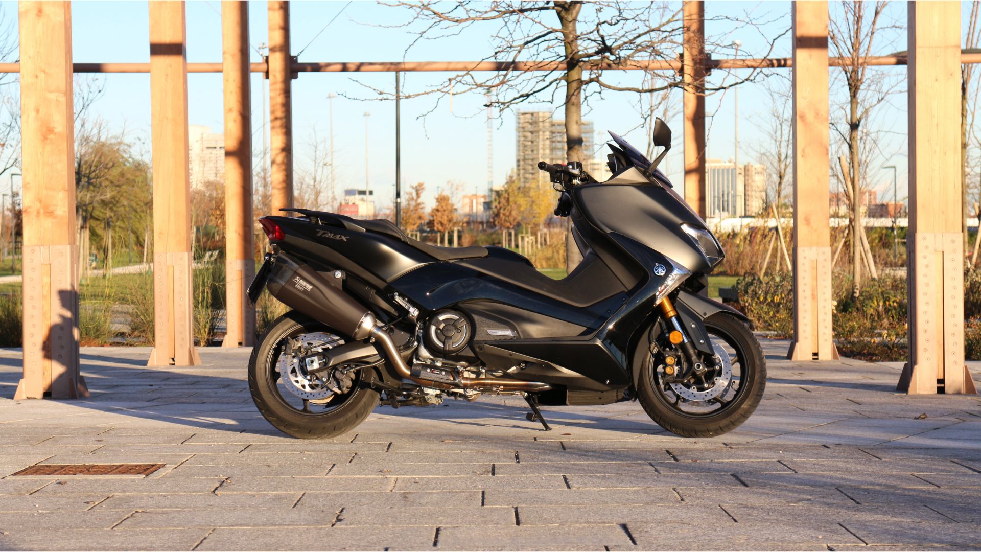 Yamaha T-Max SX Sport Edition 2018: prova, prezzo, prestazioni